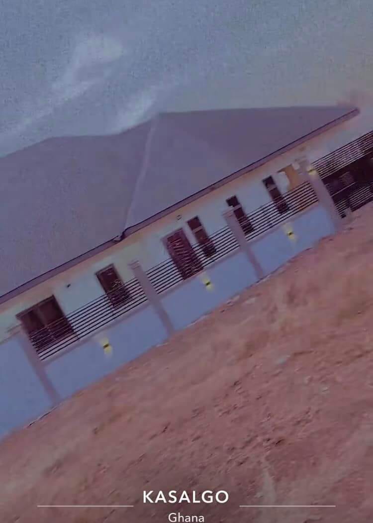 PHOTOS: Maccasio Flaunts His New Mansion For The First Time - Hype Media Gh